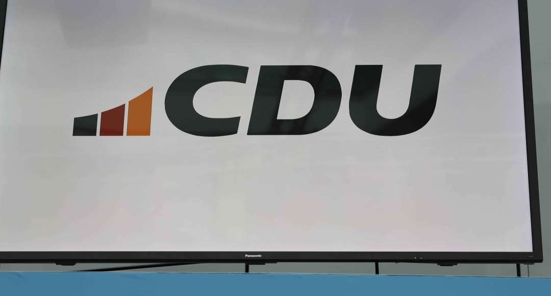 Neue Grundfarbe, neues Logo - CDU verändert optisch den Partei-Auftritt